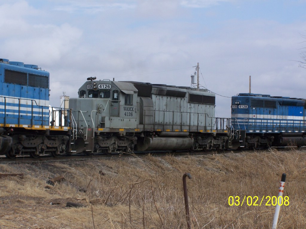 WAMX SD40-2 4126